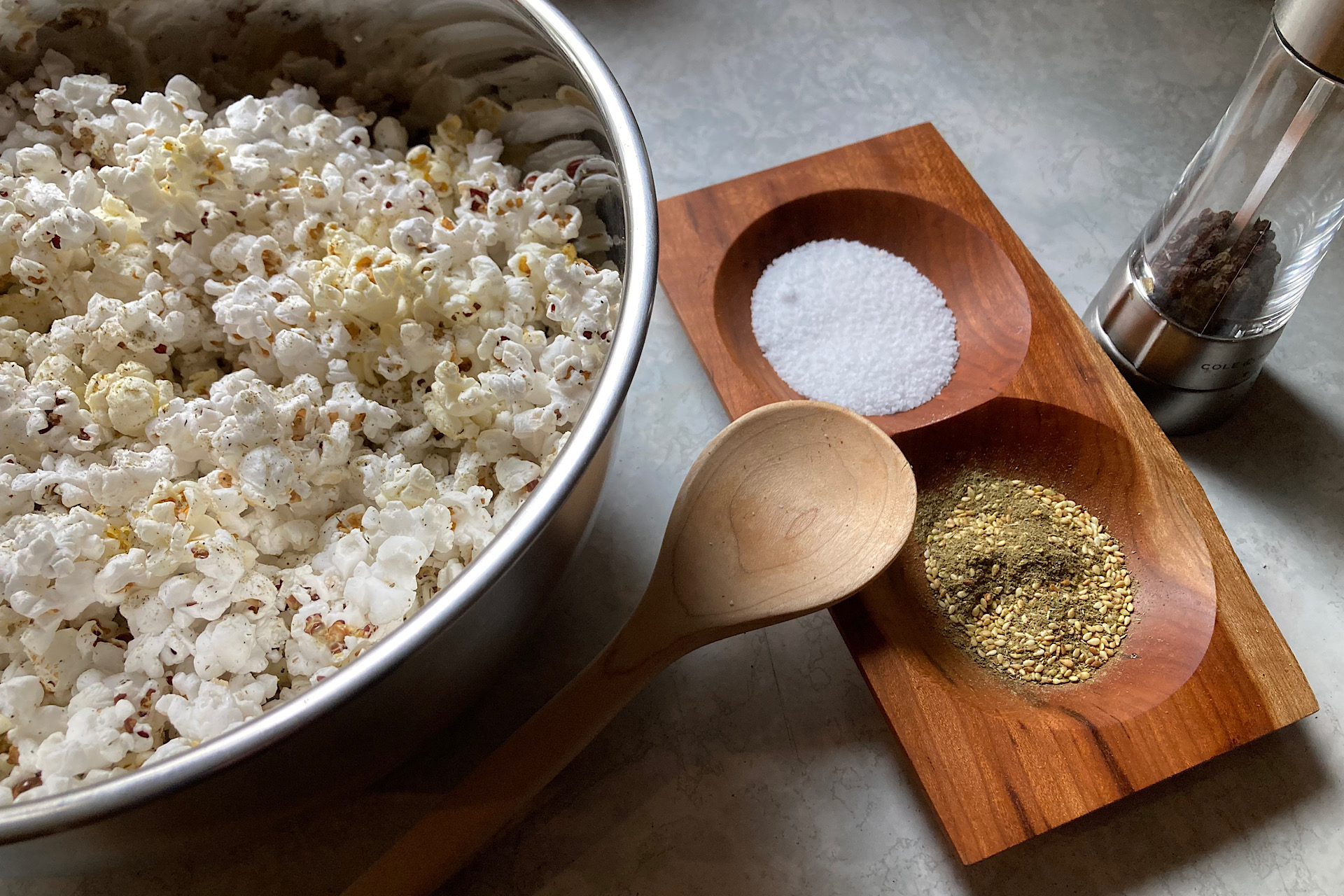 Healthy Vegan Za'atar Popcorn - latebloomerinbakerville